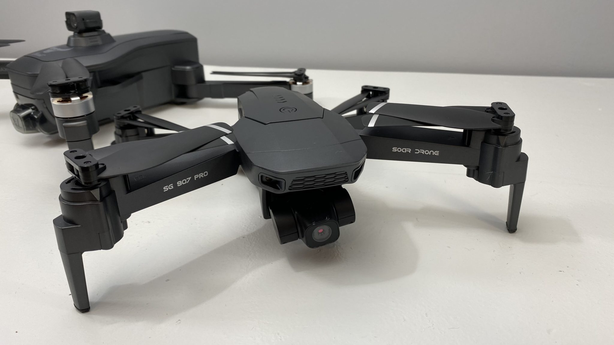 ZLL SG907 Pro | The Baby Beast - Half Chrome Drones