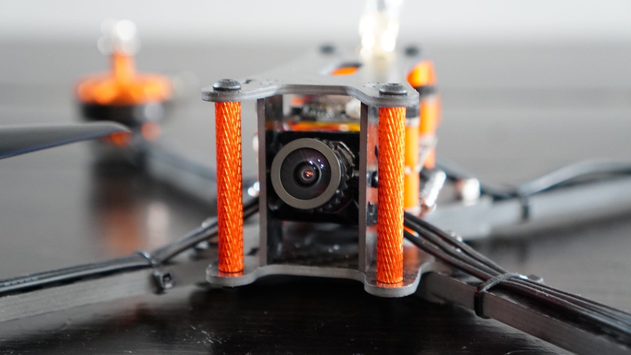 Darwin129 a BIG drone for a LITTLE budget | By DarwinFPV - Half Chrome ...