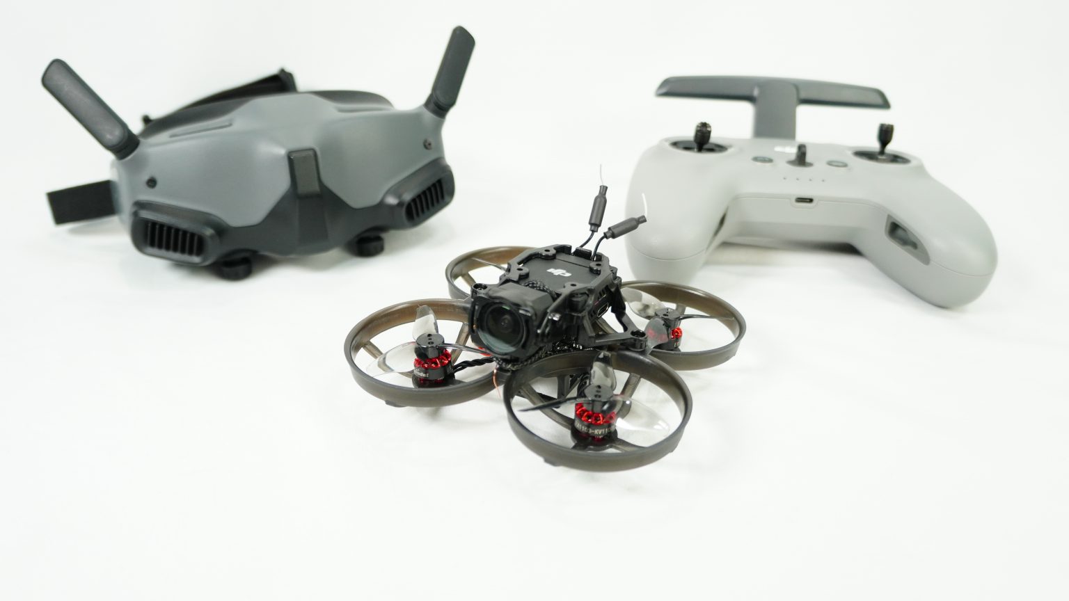 Mobula 8 HD | The mini Avata - Half Chrome Drones