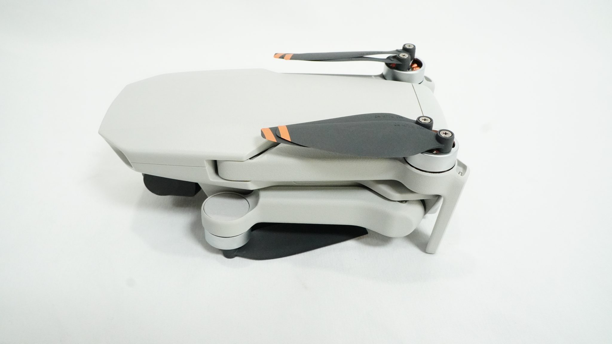 Specta Mini Drone (DJI Mini 4K) - Half Chrome Drones